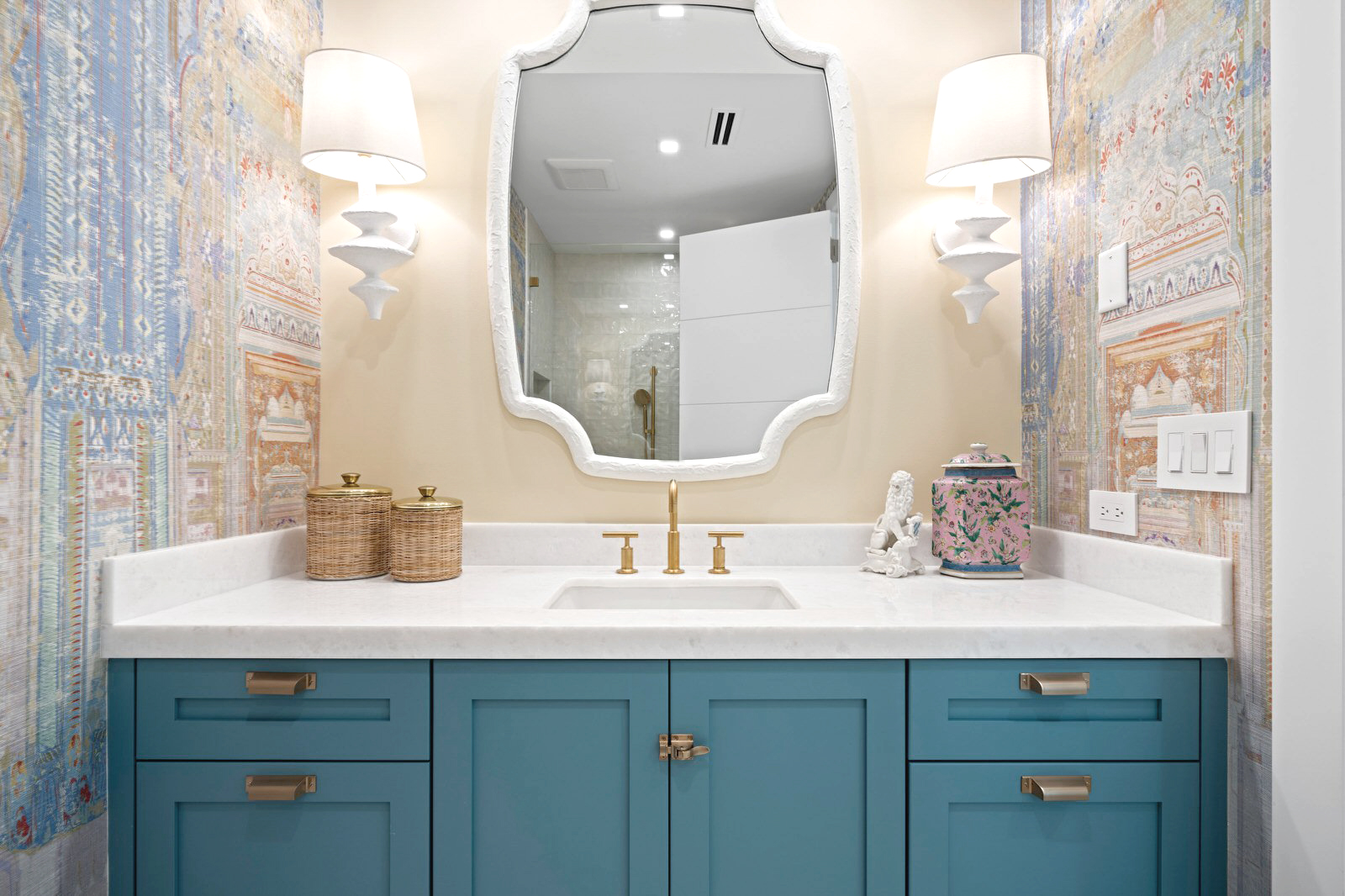 Boca Bloom - Nikki Levy Interiors