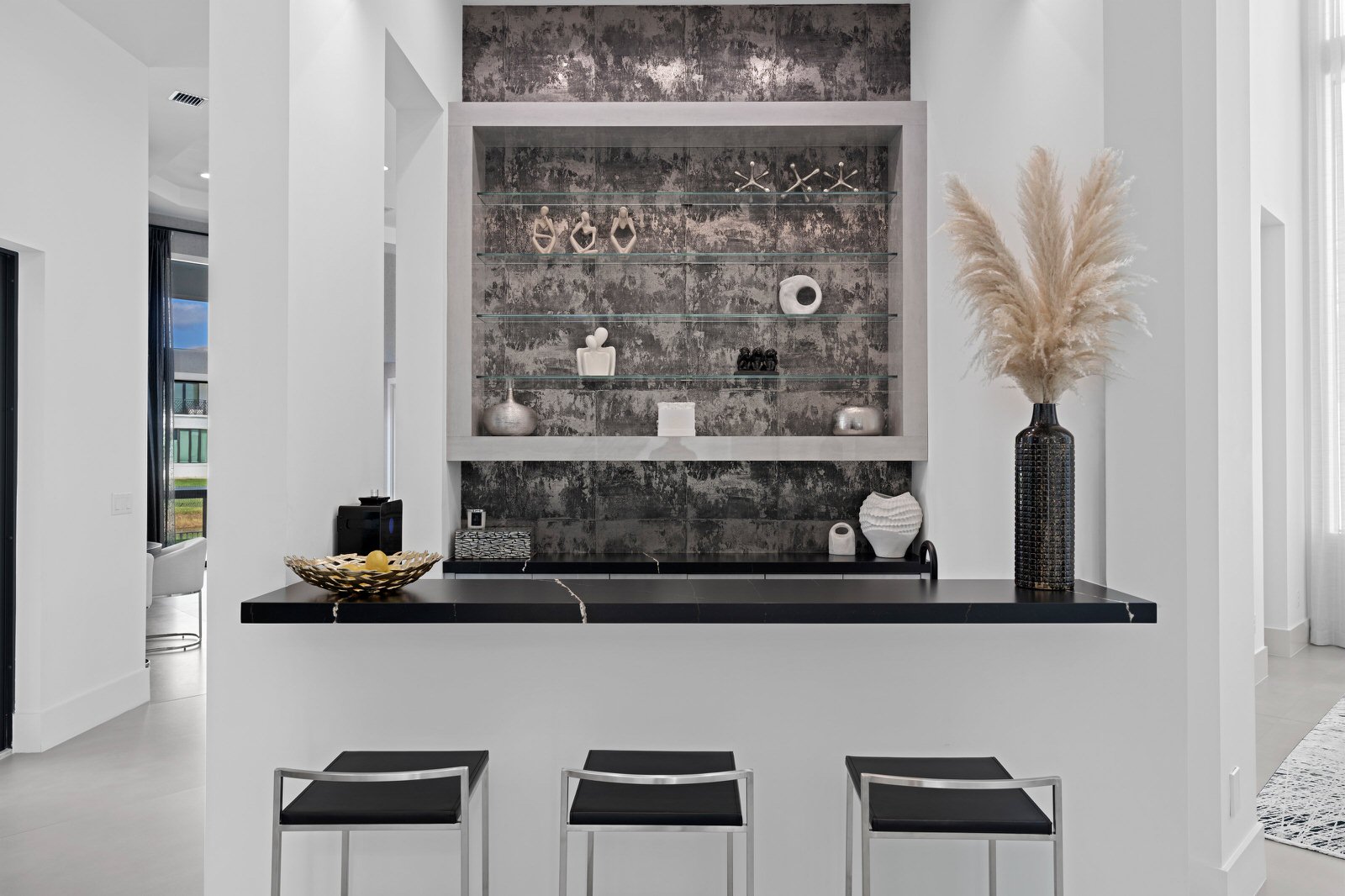 Exquisitely Contemporary - Nikki Levy Interiors